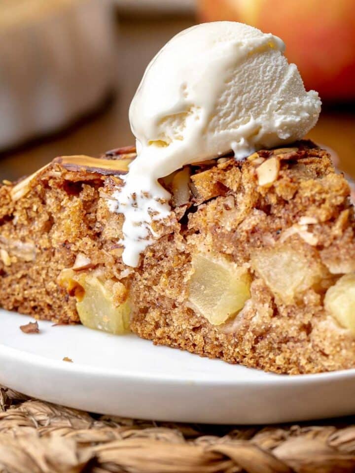 Apple Almond Cake - Cookie Dough Diaries