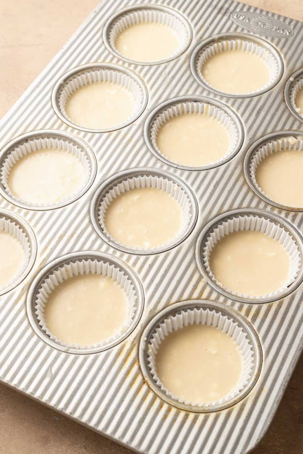 Vanilla Cupcakes with Chocolate Frosting - Cookie Dough Diaries