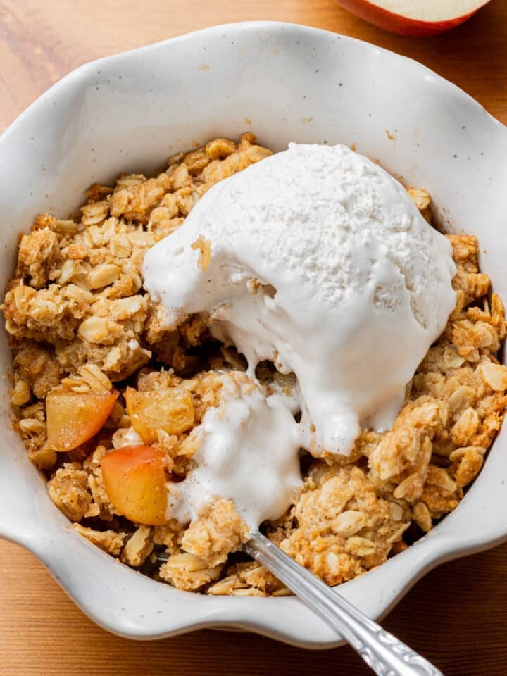 Easy Apple Crisp for One - Cookie Dough Diaries